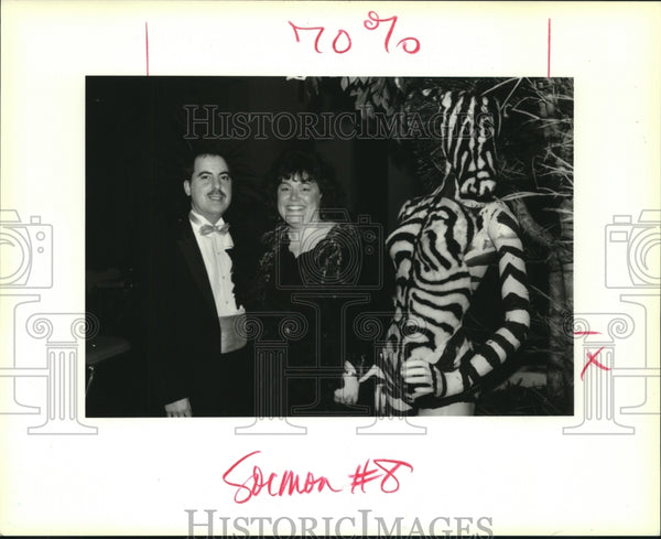 1993 Press Photo Sanford and Renee Goldstein attending the Angel Ball ...