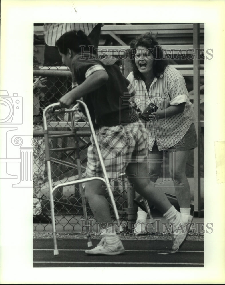 1991 Press Photo Sidonia Kivell during race at Gumbo Games at Kings Pl ...