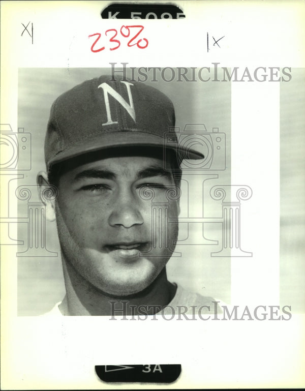 1992 Press Photo Baseball Pitcher Bobby Gravolet of Metro Team ...