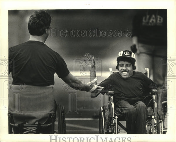 1987 Press Photo Ricky Fernandez during Edward Hebert Hospital's wheel ...