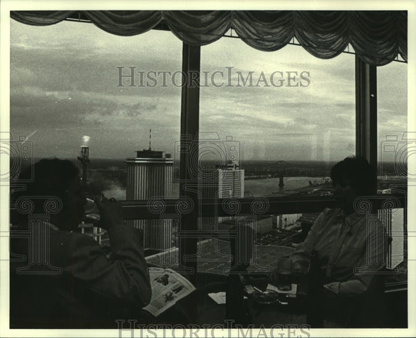 1978 Guests eat, drink & enjoy the view at the Hyatt Regency Hotel ...