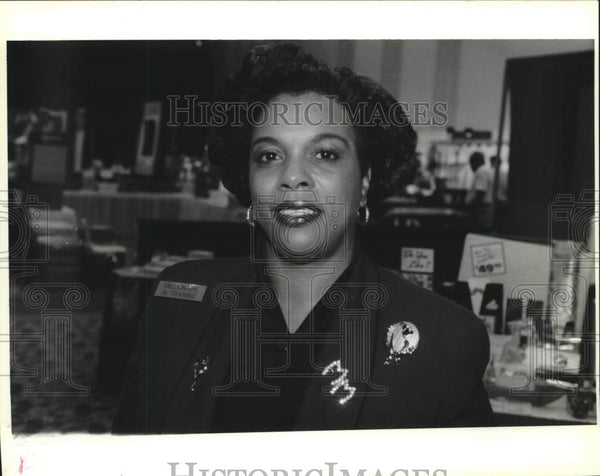 1993 Press Photo Ethel Jones, Mary Kay cosmetics sales director ...