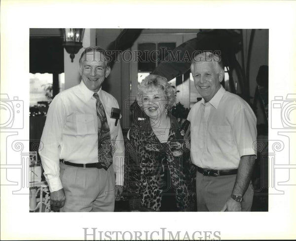 1994 Press Photo Sen. Bennett Johnson, Diane & Joe Mackenzie at Audubo ...