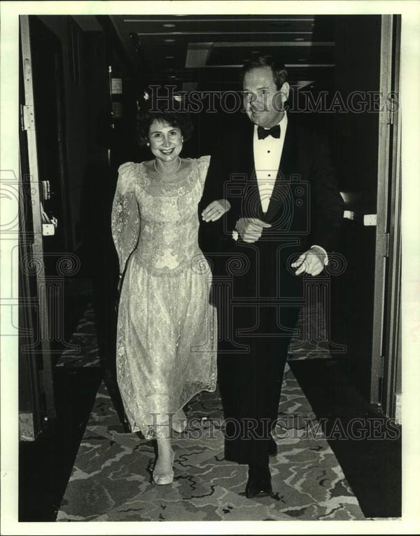 1988 Press Photo Kathryn and Philip Lorio of New Orleans attend France ...