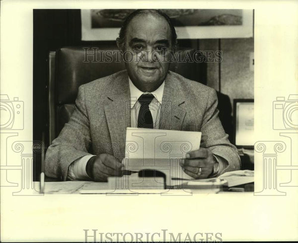 1988 Press Photo Joseph Maggiore-Director of Jefferson Parish Manpower ...