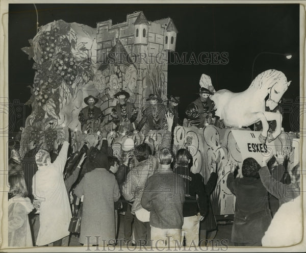 1970 Carnival Parade - Historic Images