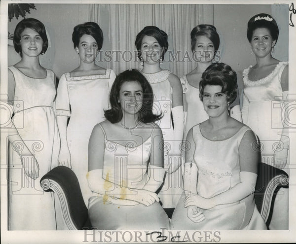1968 Nereus Carnival Ball Maids to Queen Elizabeth Dyer Eustis ...