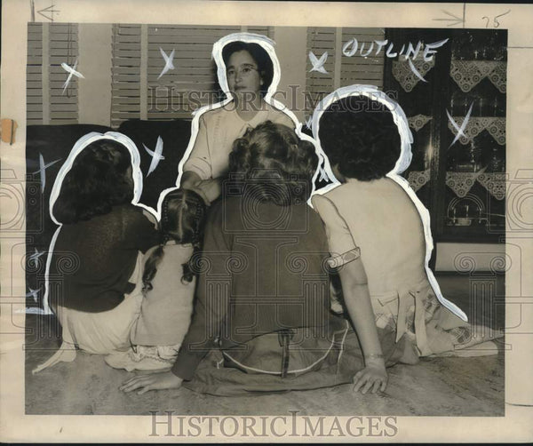 1950 Mrs. Alon D. Gilmore and "foster-ettes" - Historic Images
