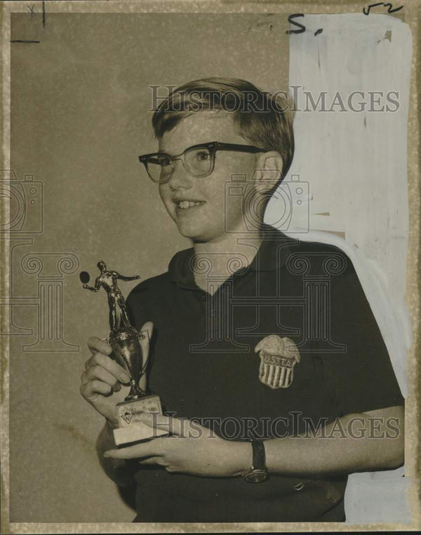 1969 Press Photo Tennis player John Quick, winner at Canadian National ...