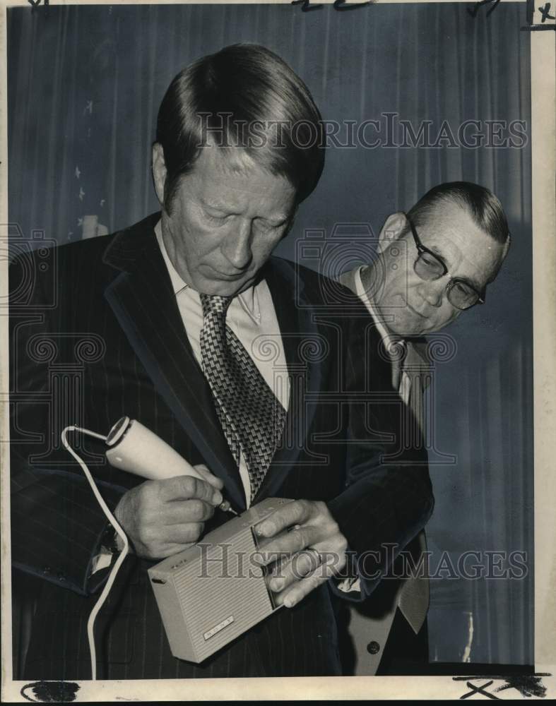 1971 Police Superintendent Louis J. Sirgo engraves Radio at Event ...
