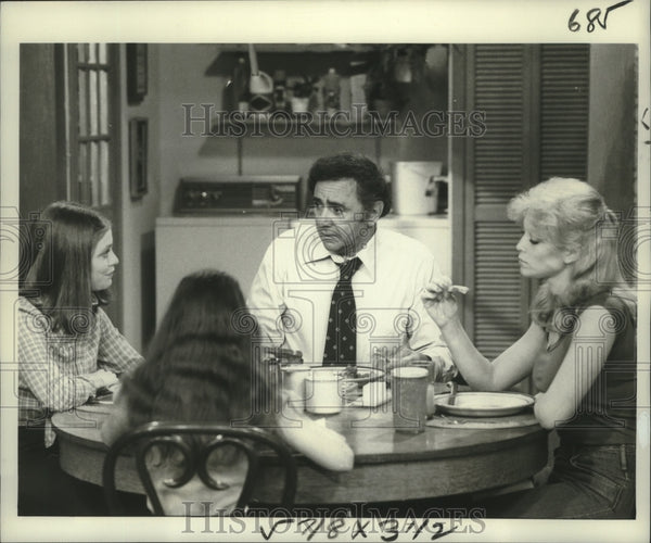 1977 Michael Constantine, Robin Groves & Judy Landers on Daughters ...
