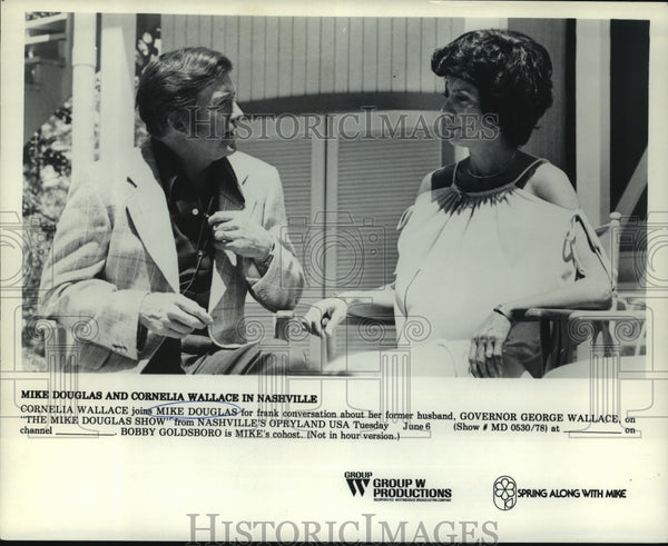1978 Mike Douglas and Cornelia Wallace in The Mike Douglas Show ...