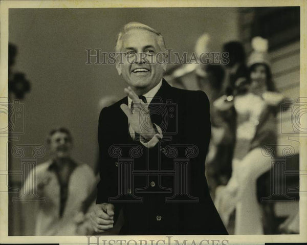 1976 Press Photo Ted Knight in The Ted Knight Musical Comedy Variety S ...