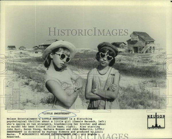 1990 Press Photo Cassie Barasch & Ellie Raab in "Little Sweetheart ...