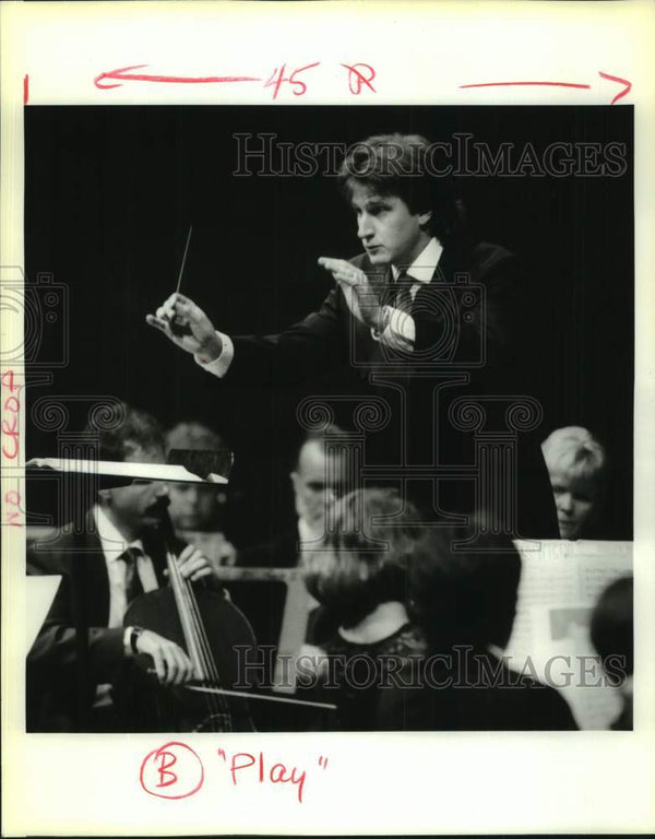 1994 Press Photo Timothy Muffitt, conducts The Louisiana Philharmonic ...