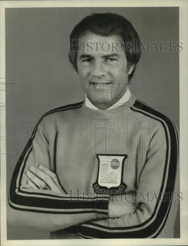 1980 Press Photo ABC commentator Frank Gifford of XIII Winter Olympic ...