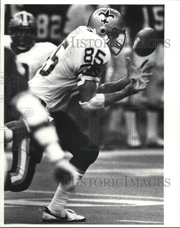 1982 New Orleans Saints Football Player Hoby Brenner misses pass ...