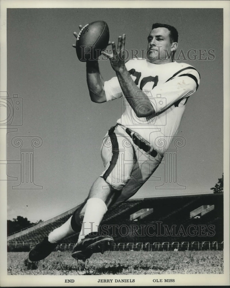 Press Photo Jerry Daniels, Ole Miss Football Player - nos08958 ...