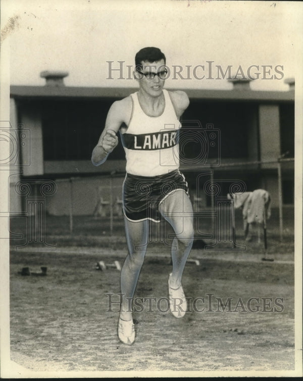 Press Photo Brian Davis, Lamar Track and Relay Runner - nos09139 ...