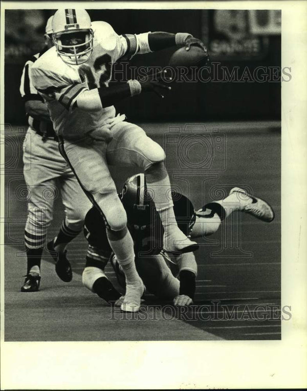 1984 Press Photo New Orleans Saints and Tampa Bay Buccaneers play NFL ...