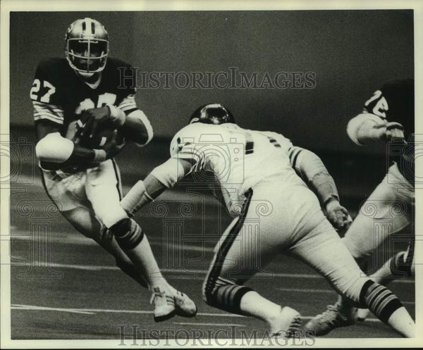 1977 Press Photo Tampa Bay Buccaneers football player Rod McNeill - no ...