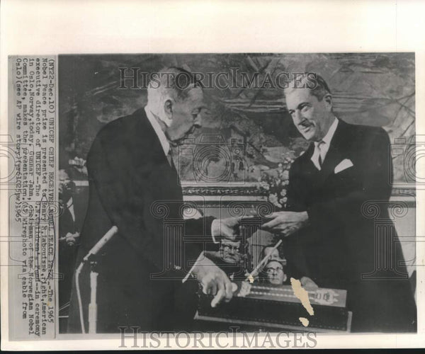 1965 UNICEF Director Labouisse presented Nobel prize by Gunnar Jahn ...
