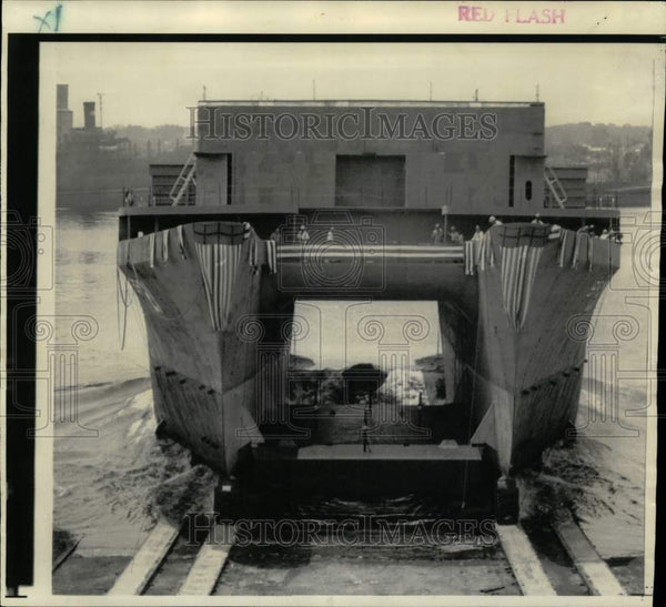 1969 The USS Pigeon launched at Alabama Dry Dock in Mobile. - Historic ...