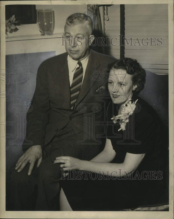 1957 Press Photo President of Alcoa Steamship Company Harmon Lewis - n ...