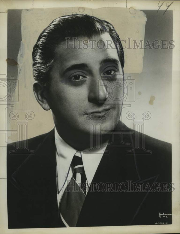 1952 Operatic Tenor Jan Peerce - Historic Images