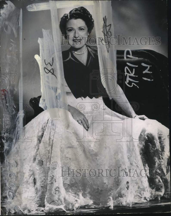 1951 Press Photo Movie columnist Louella Parsons - pio20818 - Historic ...
