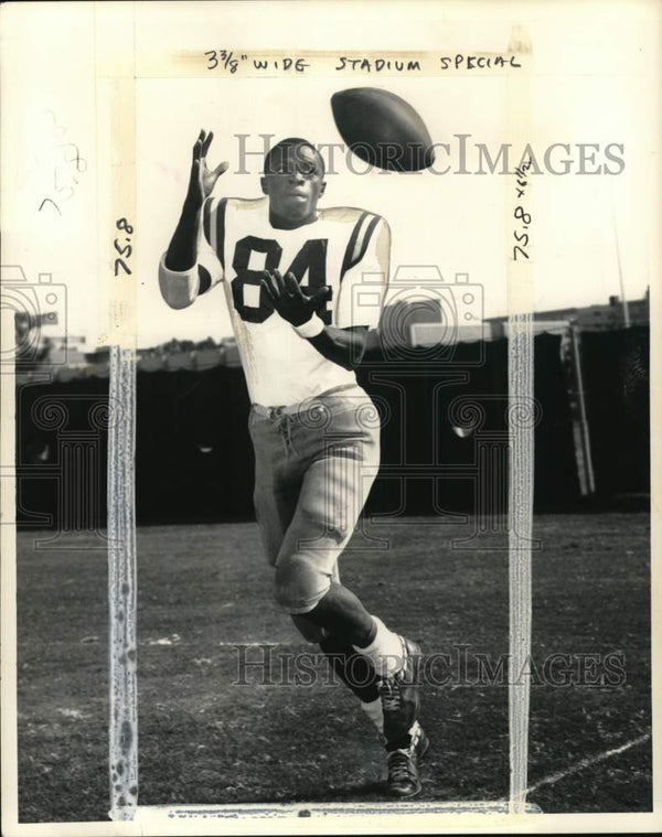 1966 Press Photo UCLA Bruins' football player Harold Busby - pis06375 ...