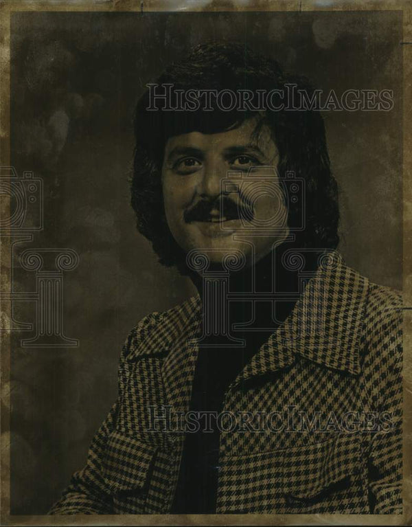 1975 Peter Georges, Inner Peace Movement Leader - Historic Images