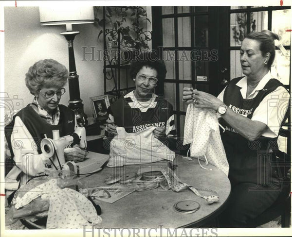 1989 Joyce Pruitt, Maxine Ingle, Martha Lindley- Assistance League ...