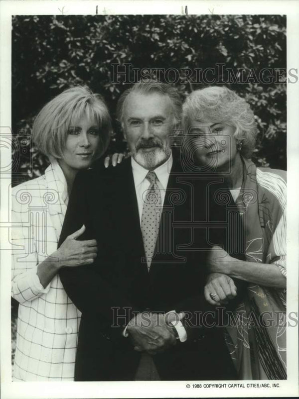 1988 Press Photo Actors Bea Arthur, Richard Kiley and Joan Van Ark fro ...