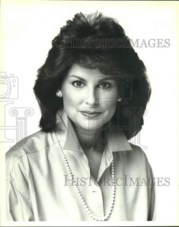 1987 Press Photo Broadcaster Sara Lee Kessler, WOR-TV Anchor in closeu ...