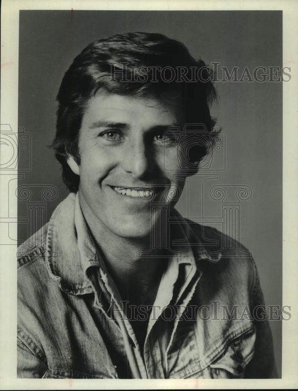 Richard Van Vleet stars on All My Children. - Historic Images