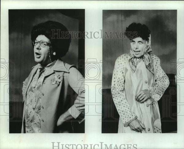 1988 Theater Actors Joe Sears & Jaston Williams Perform - Historic Images