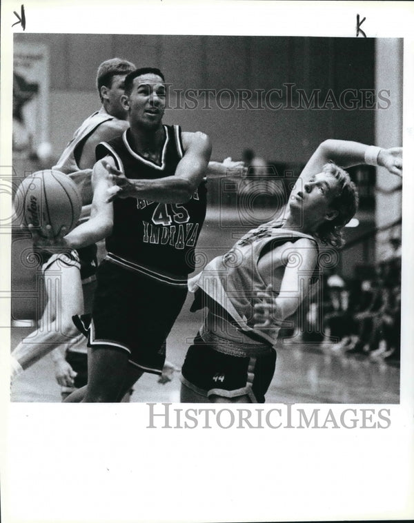 Press Photo College Basketball Players at Junior Olympics Game - sas03 ...