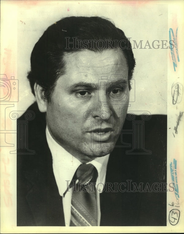 1983 Press Photo Roger Gill - sas10699 - Historic Images