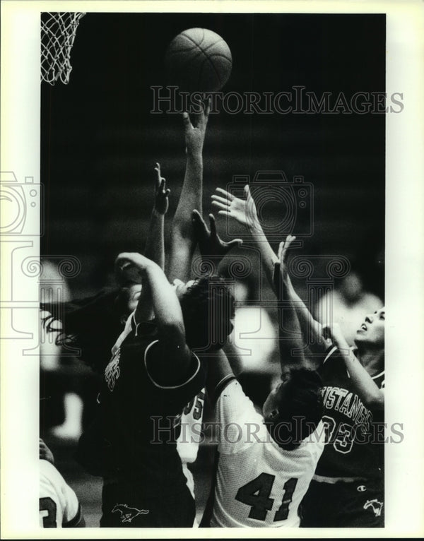 1992 Press Photo Tarsha Kyle, Edison High School Basketball Player at ...