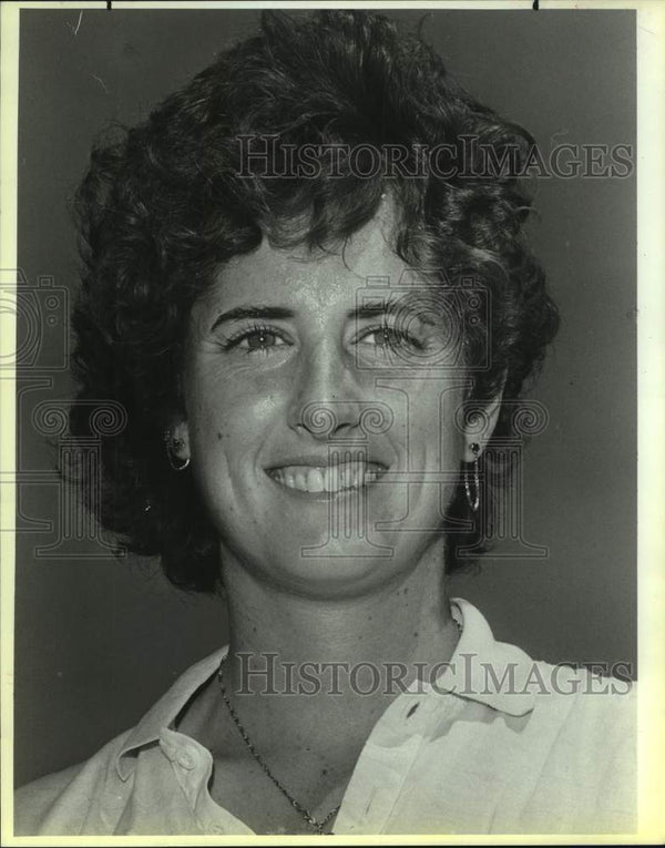 1985 Press Photo Tennis player Kim Shaefer at McFarlin Center - sas169 ...