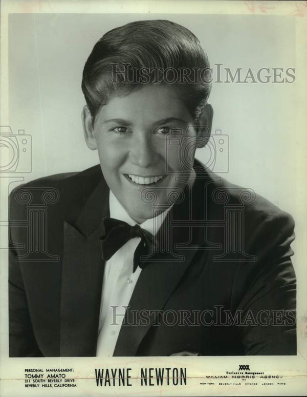 1968 Entertainer Wayne Newton - Historic Images