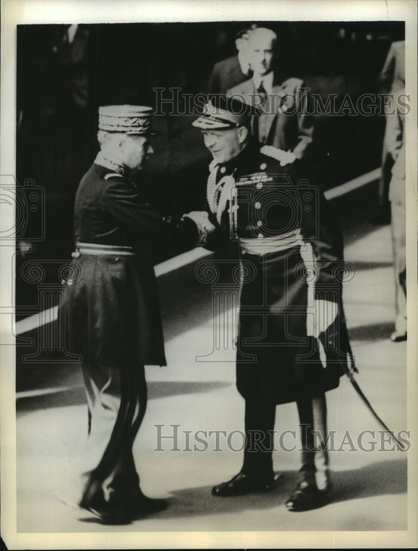 1939 Gen.Gamelin of French Army greeted by Maj.Gen. Viscount Gort ...