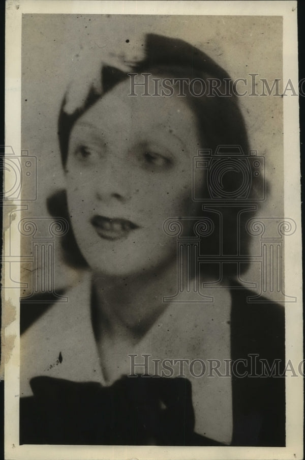 Press Photo Mrs. Florence Thompson Castle - sba16984 - Historic Images
