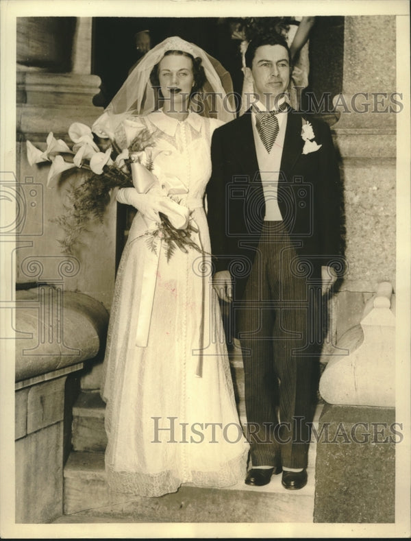 1937 Press Photo Representative Joseph Casey and his bride Constance D ...
