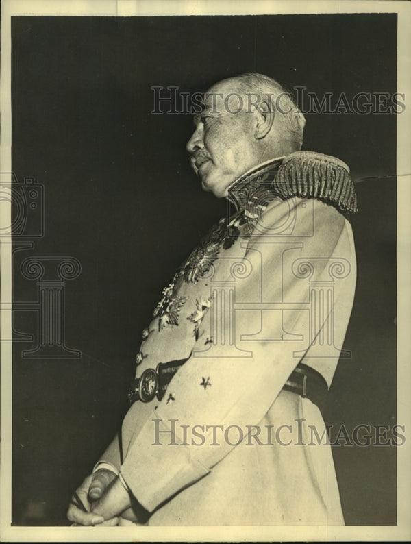 1933 Count Adelbert De Chambrun of France at speech in Chicago ...