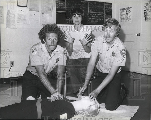 1978 Firefighters learning CPR for the Deaf at Fire station 14 ...