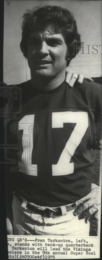 1975 Press Photo Football-Bob Berry at the 9th annual Super Bowl - spa ...