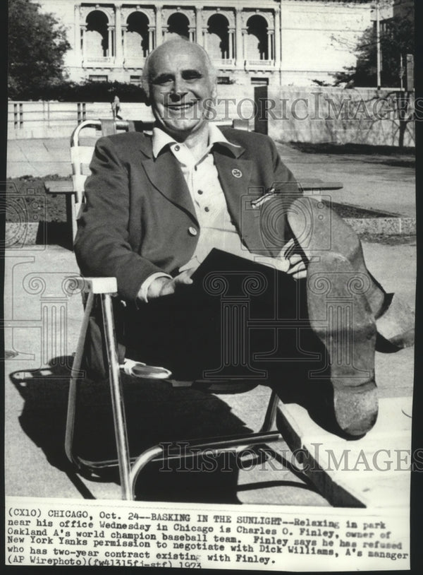 1973 Press Photo Charles Finley-Oakland Athletics Owner Basking in the ...
