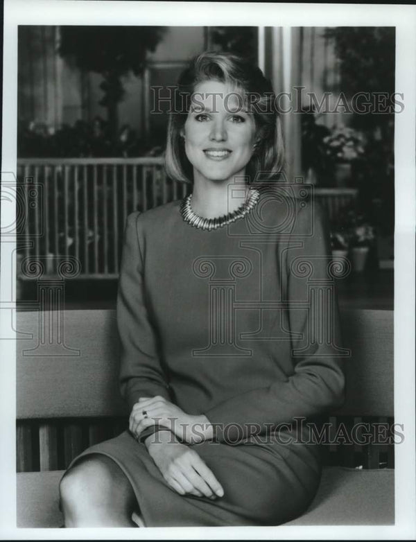 1990 Paula Zahn appears on "CBS This Morning" - Historic Images